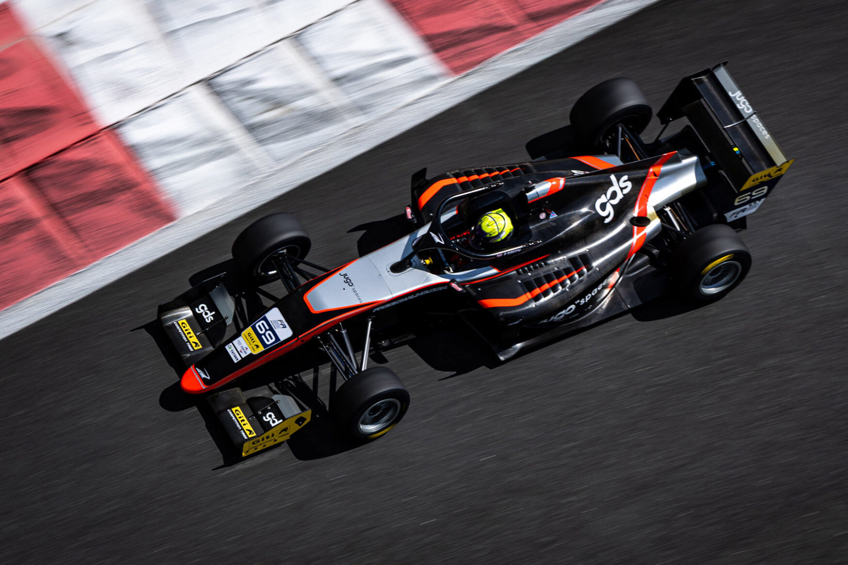 Pinnacle Motorsport unveils 2025 Formula Regional Middle East driver lineup