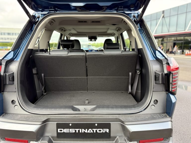 Mitsubishi Destinator officially makes Philippine debut