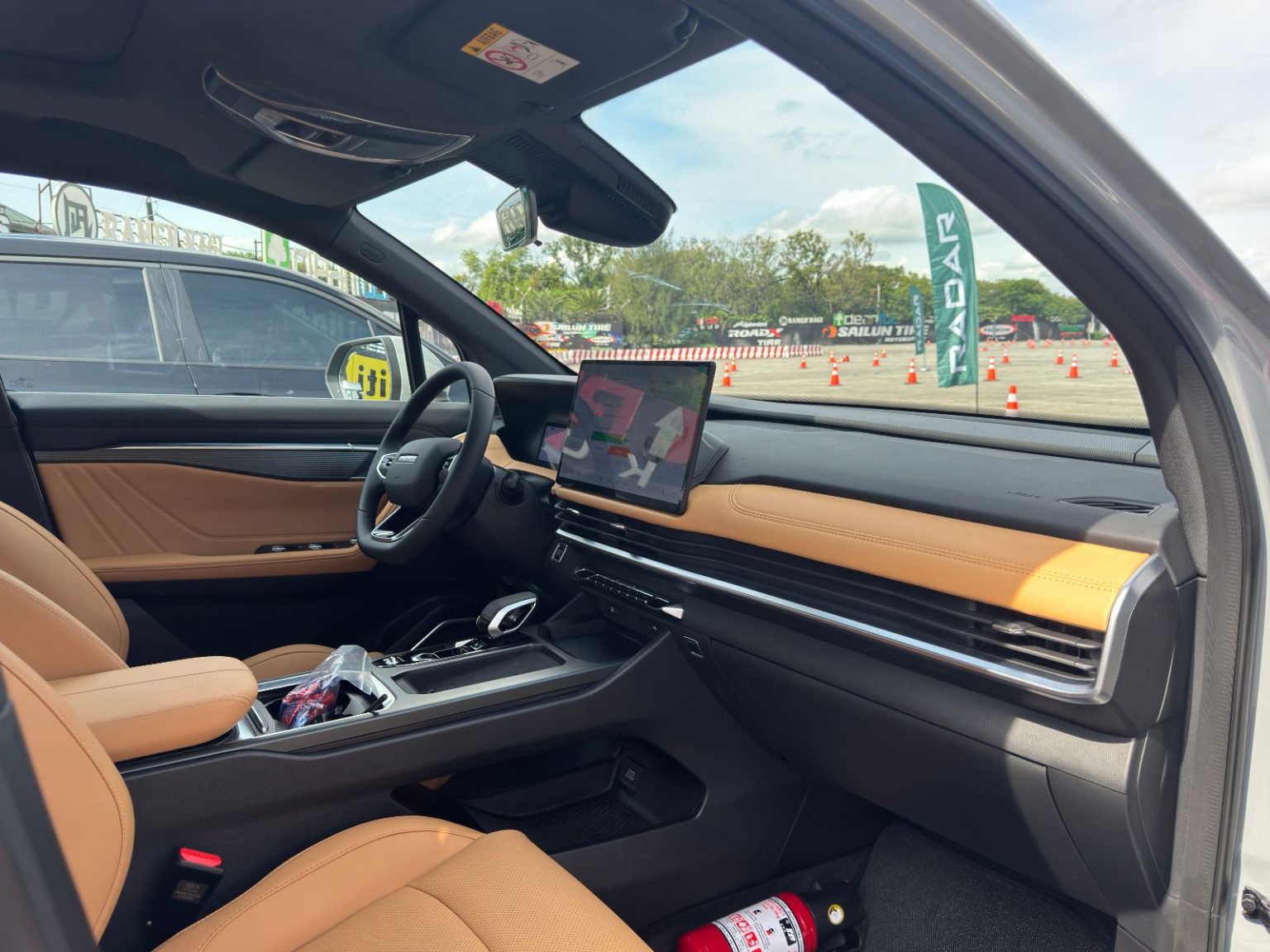 Riding Shotgun: Radar RD6 electric pickup