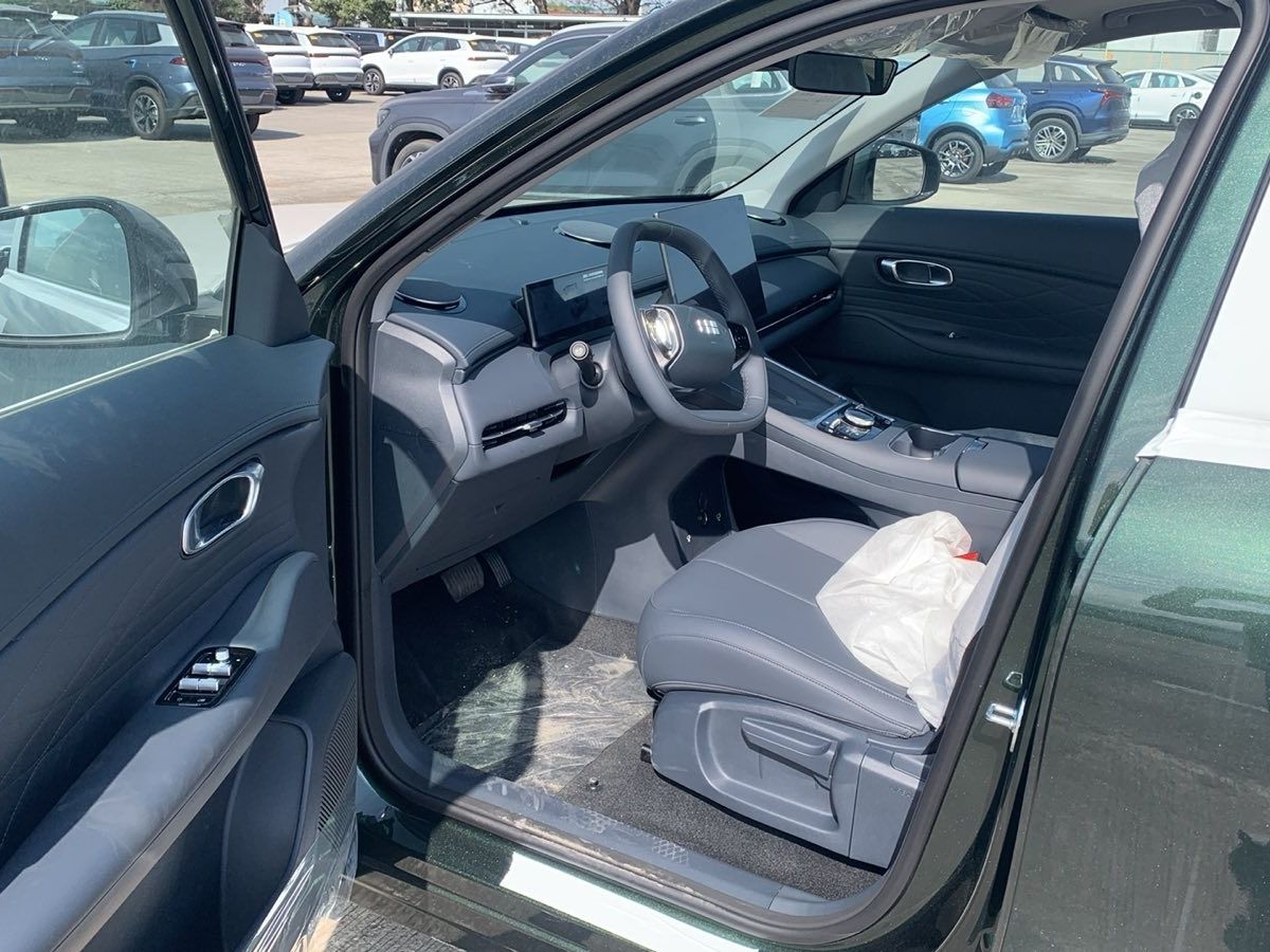 Geely PH confirms Sealion 6 challenger — the EX5 EM-I